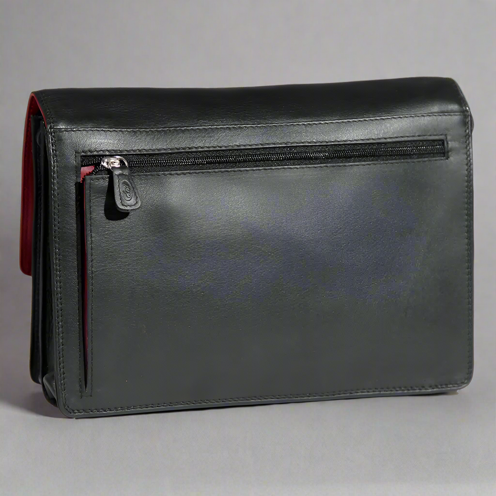 Derek Alexander - Boutique of Leathers/Open Road